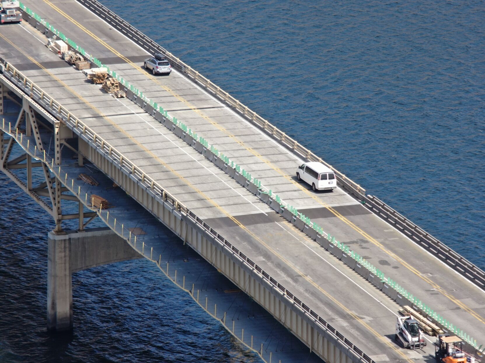 Crews making progress on I-90 Vantage Bridge repairs; DOT shares update ...
