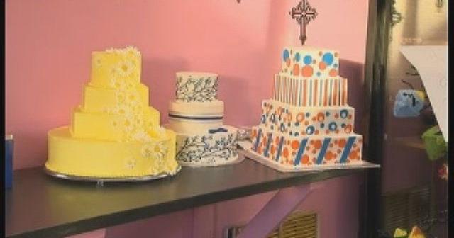 Gresham Bakery Refuses to Make Wedding Cake for Same Sex Couple | News ...