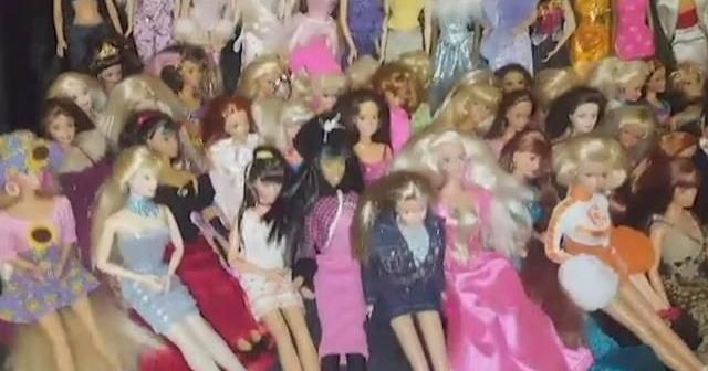 Local woman has over 250 Barbies | Archives | nbcrightnow.com