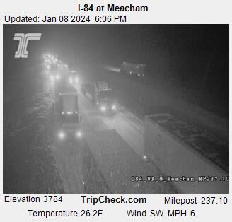 Eastbound I-84 between Pendleton and La Grande reopened after crash ...