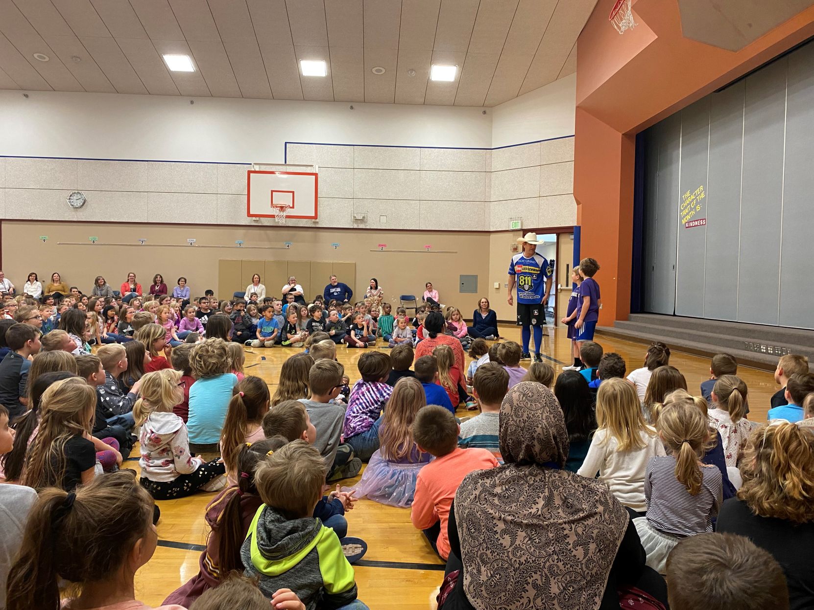 Rodeo clown against bullying | Kndu | nbcrightnow.com