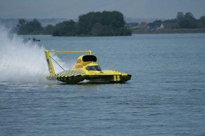 U-37 Beacon Plumbing Unlimited Hydroplane gets off-season rebuild ...