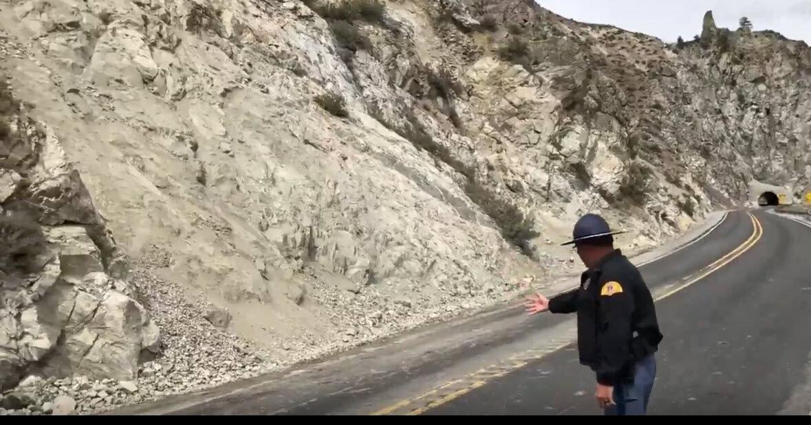 Highway 97A will be closed at least three weeks after rocksides ...