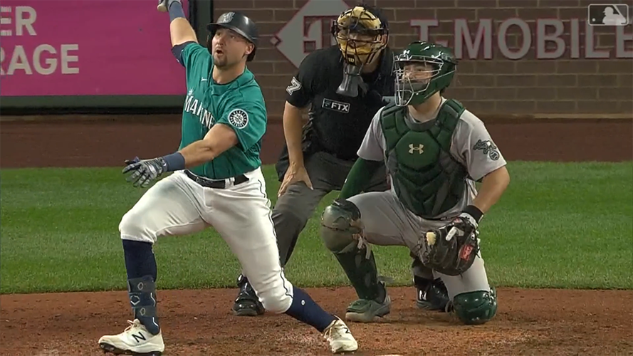 Mariners clinch playoff spot with walk-off win | Sports | ncwlife.com