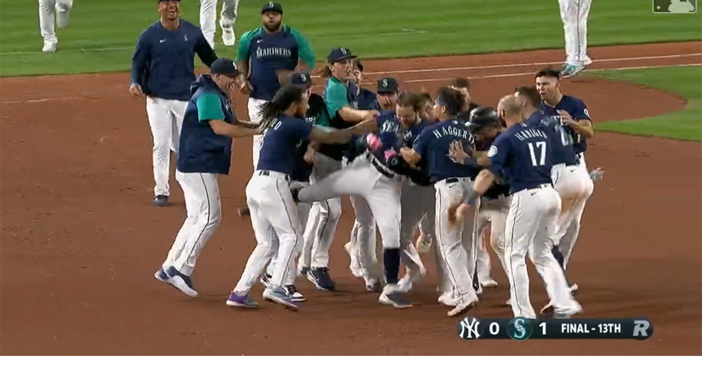 Mariners earn marathon walk-off win over Yankees | Sports | ncwlife.com