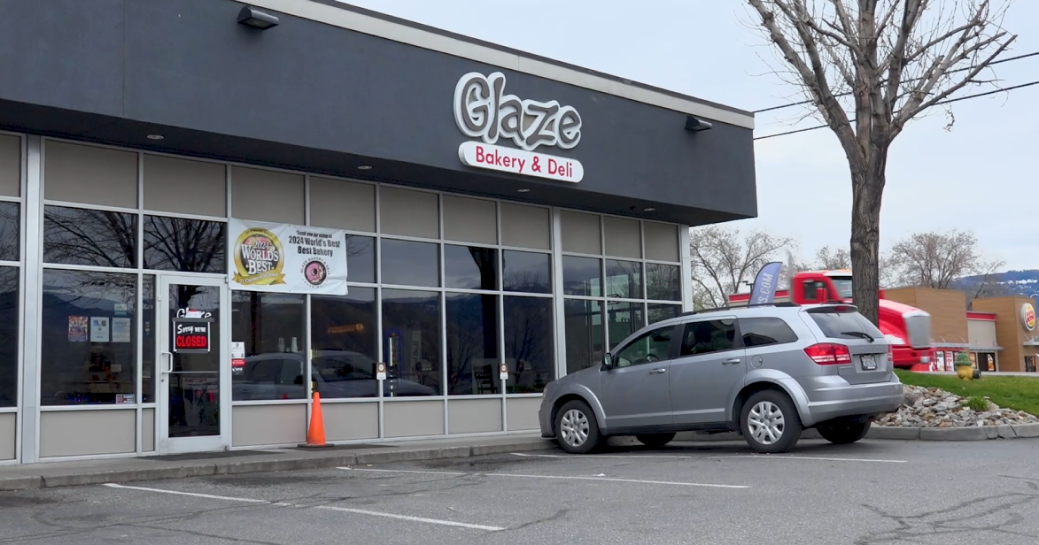 Glaze Bakery reopens after temporary shutdown; owners blame bookkeeper ...