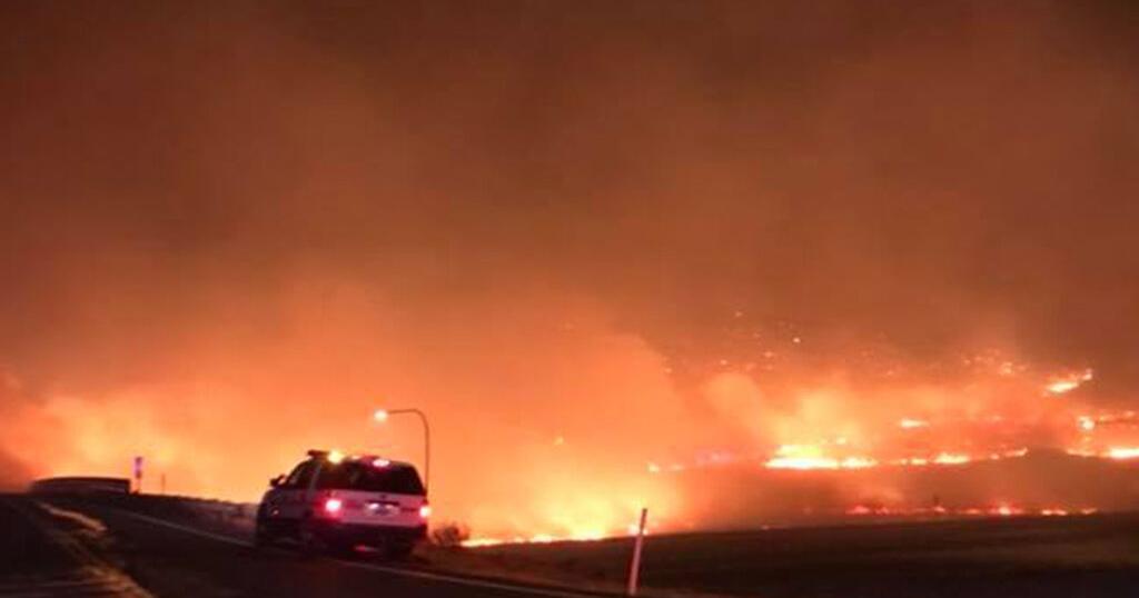 Vantage Wildfire Forces Closure of I-90 | Wenatchee Valley & NCW ...