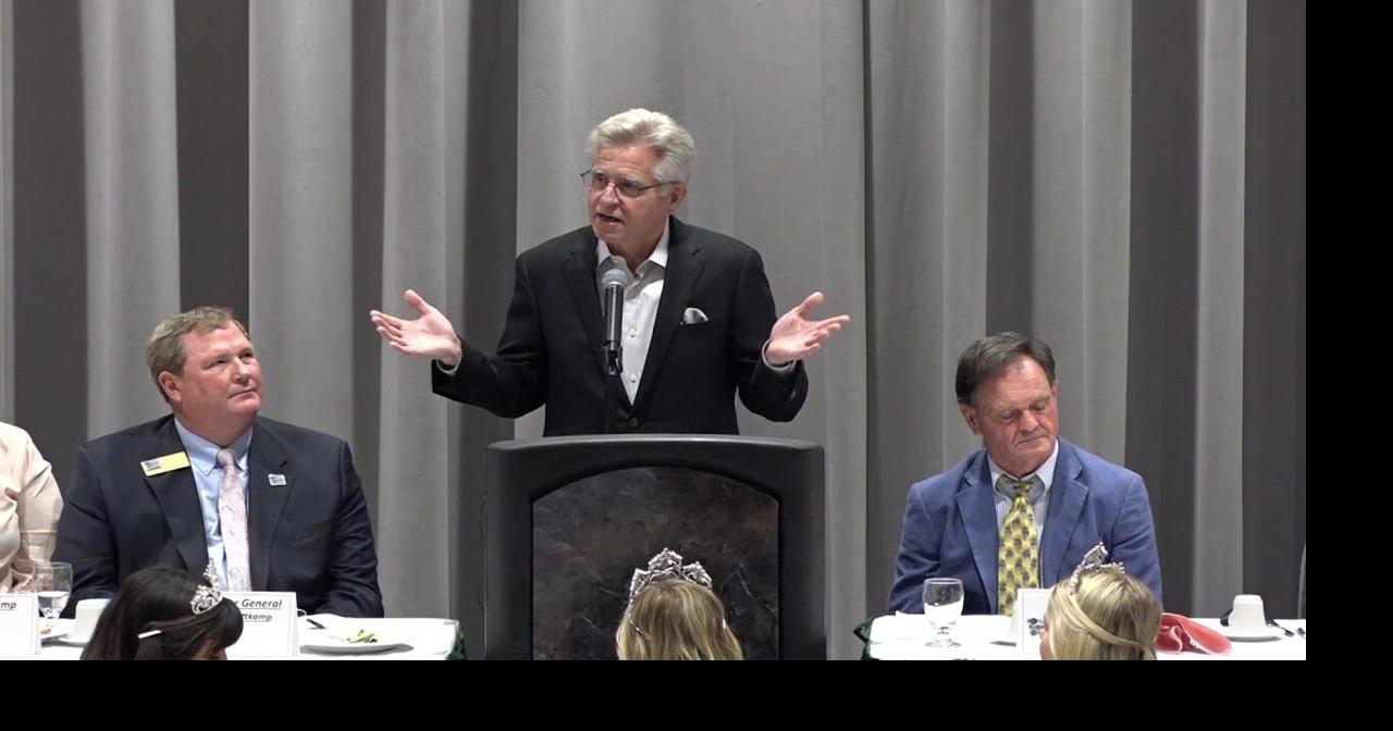 Former KOMO TV Anchor Dan Lewis Keynotes Apple Blossom Luncheon | Apple ...