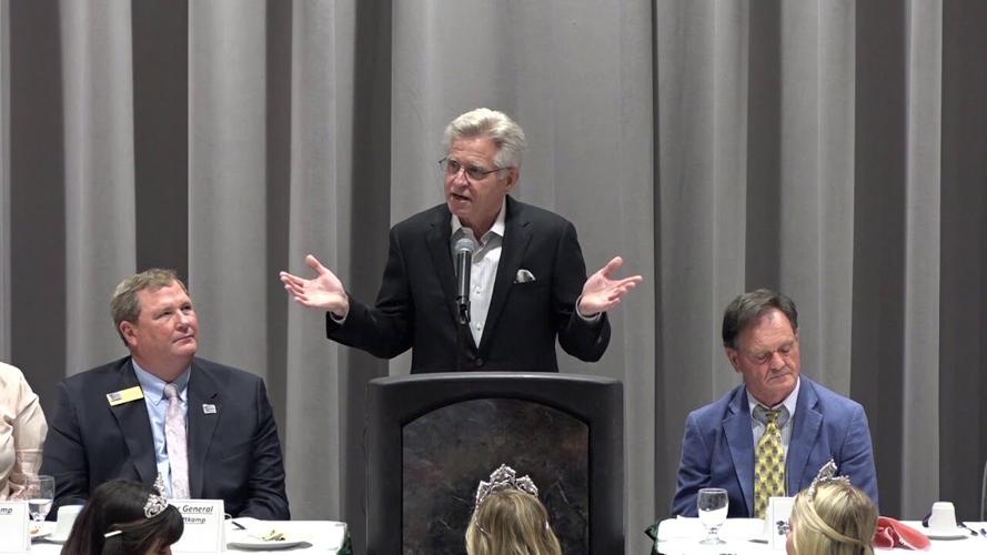 Former KOMO TV Anchor Dan Lewis Keynotes Apple Blossom Luncheon | Apple ...