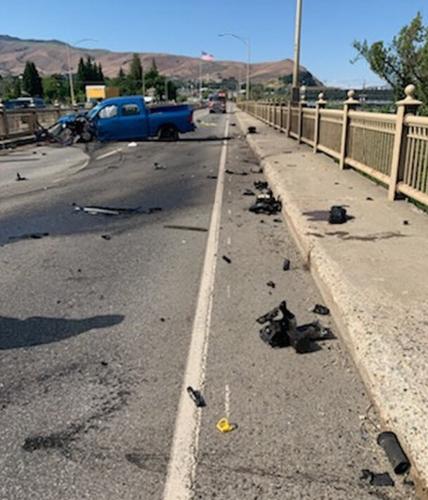 Pickup crash on Wenatchee River Bridge backed up traffic for miles ...