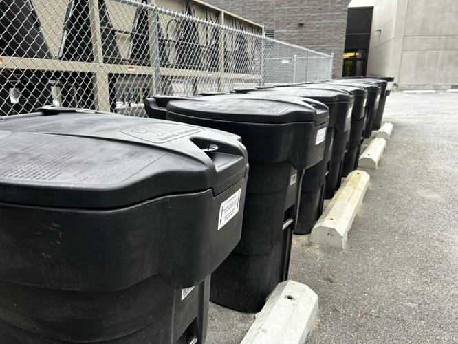 Leavenworth becomes Washington’s first official bear-resistant ...