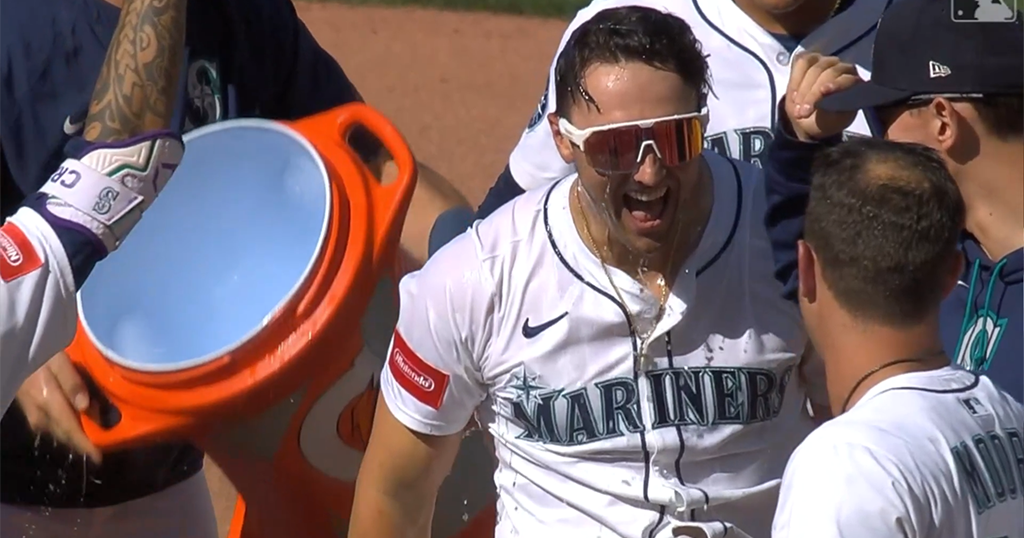 Mariners walk-off White Sox for sweep | Sports | ncwlife.com