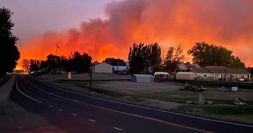 Pearl Hill Fire in Douglas County pushes west toward McNeil Canyon Road ...