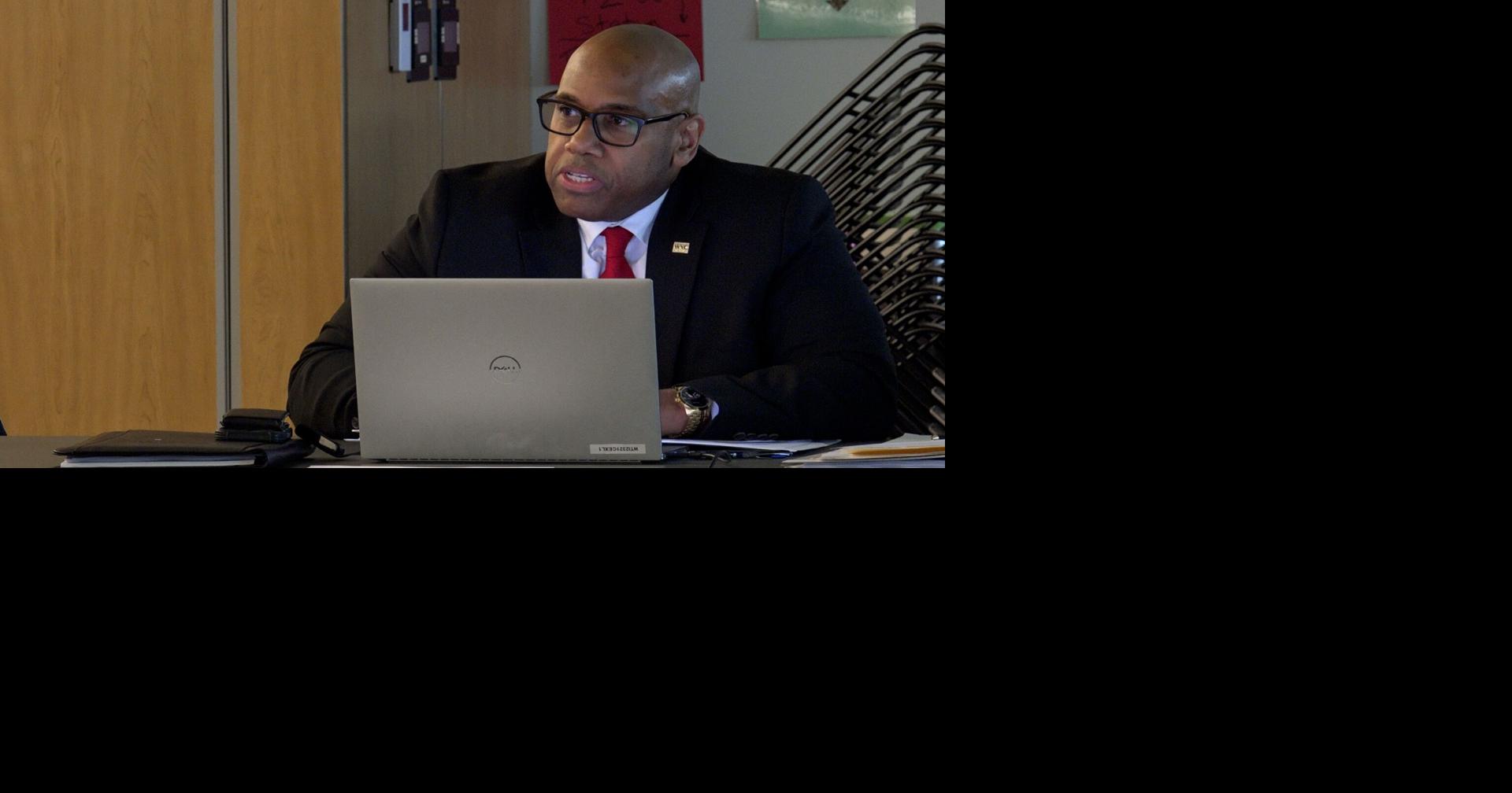 WVC Board of Trustees unanimously renews president’s contract | News ...