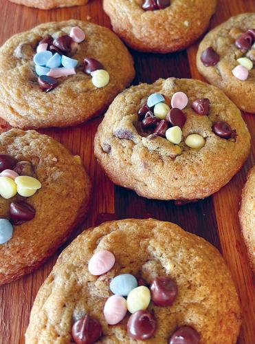 Cadbury Mini Egg Cookies | Food | newportnewstimes.com