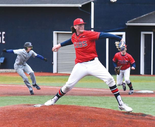 Delameter, Taft outduel Cubs | Sports | newportnewstimes.com