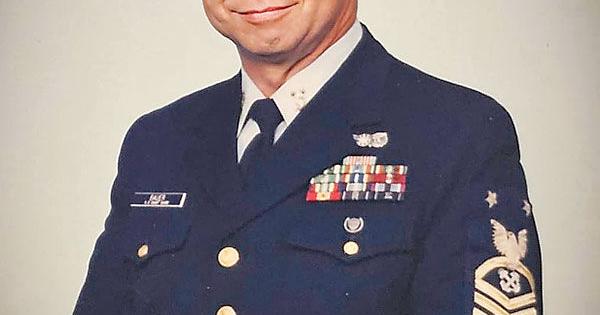 Wayne M Bauer | Obituaries | newportnewstimes.com