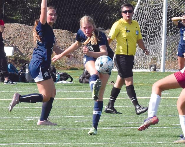 NHS girls open with draw | Sports | newportnewstimes.com