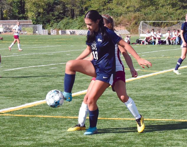 NHS girls open with draw | Sports | newportnewstimes.com