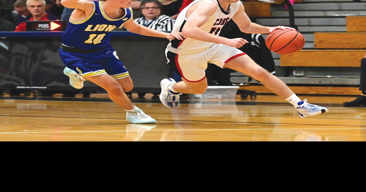 Cubs shine in home debut | Sports | newportnewstimes.com