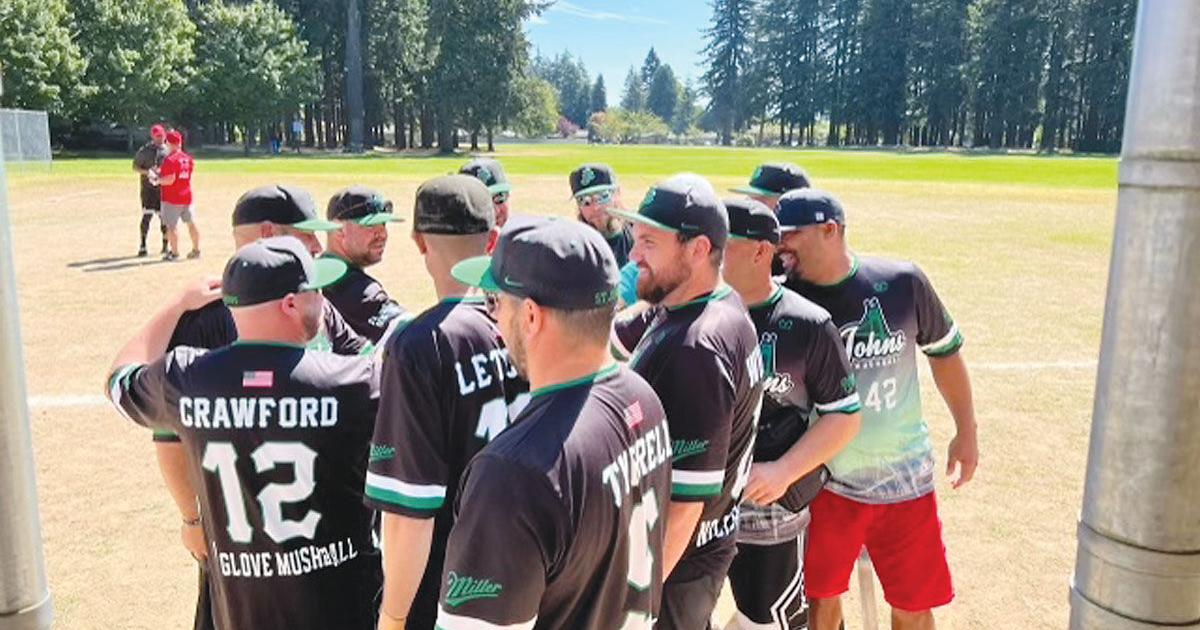 Mushball Invitational returns to the beach | Sports | newportnewstimes.com