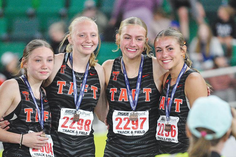 Newport’s Collson claims state title in 3,000 meter race | Sports ...
