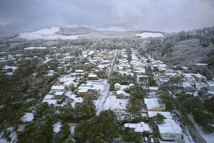Snowstorm packs a punch | News | newportnewstimes.com