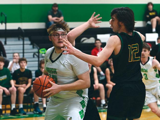 Eagles boys start off hot | Sports | newportnewstimes.com