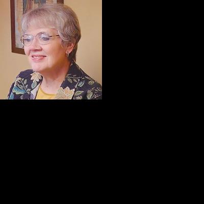 Candace Golden | Obituaries | newportnewstimes.com