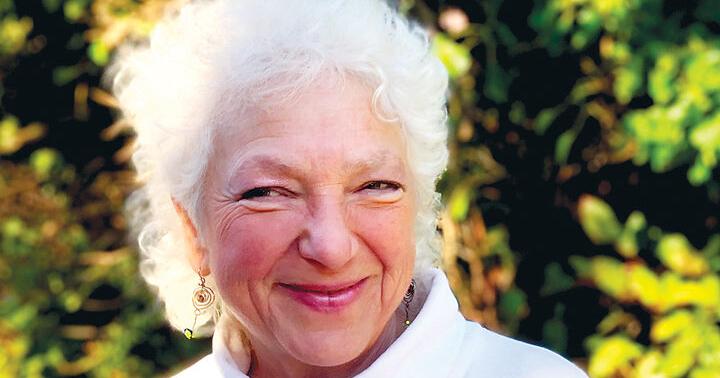 Carla Perry receives the Soapstone Bread and Roses Award | Community ...