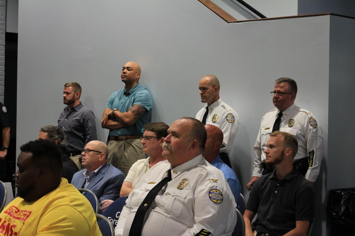 Forest Park welcomes Clark as new police chief | Features | news-daily.com