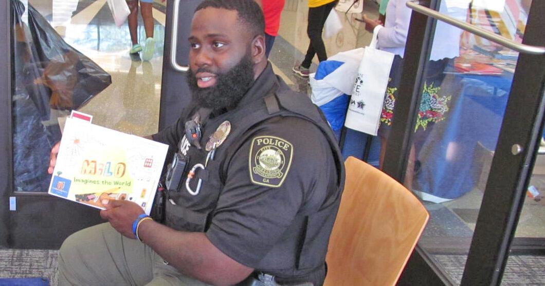 Jonesboro Police Department sponsors summer reading event | News | news ...