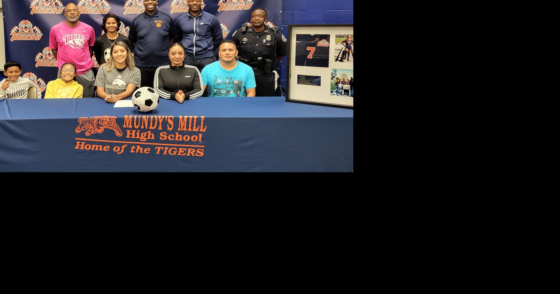 Mundy's Mill star Lesly Ortega signs with Georgia Military College ...