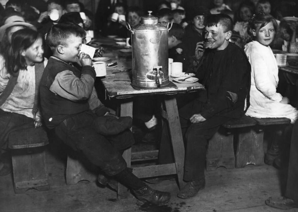 How school cafeteria meals have changed | Multimedia | news-daily.com