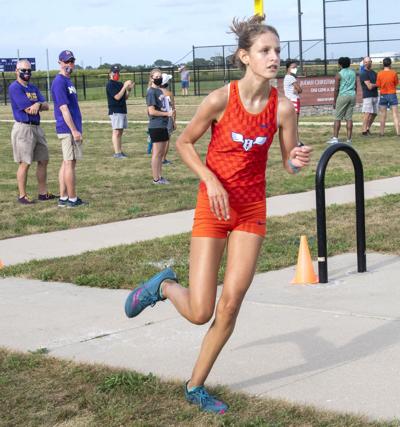 Uni High, Tuscola pick up team wins as cross-country debuts this year ...