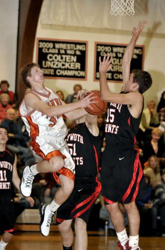 Fisher v. Heyworth boys' basketball 2011 | Prep Sports | news-gazette.com