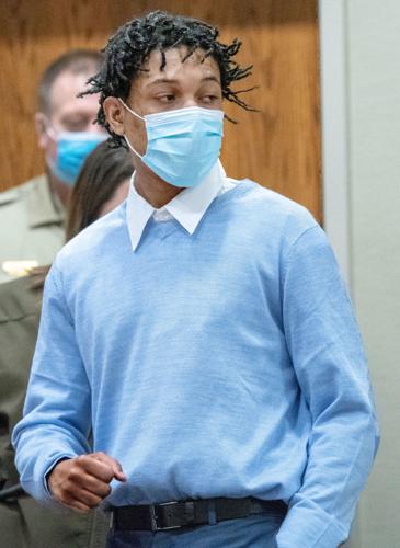 Champaign detectives testify about linking defendant to 2017 murder ...