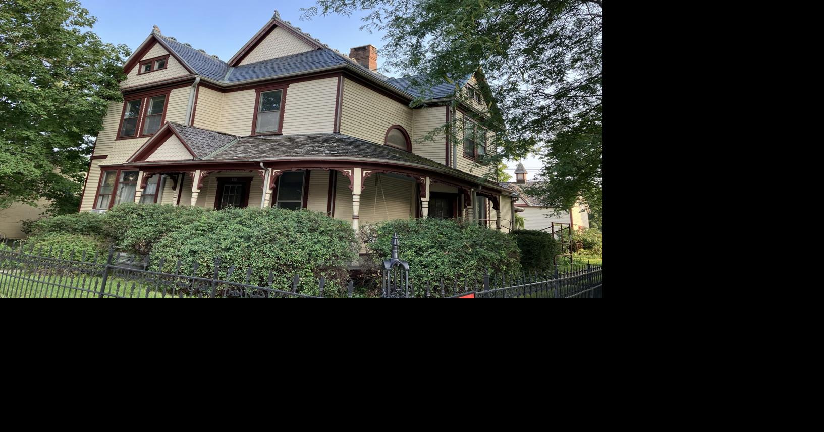 Family asks to remove landmark designation for historic Champaign house ...