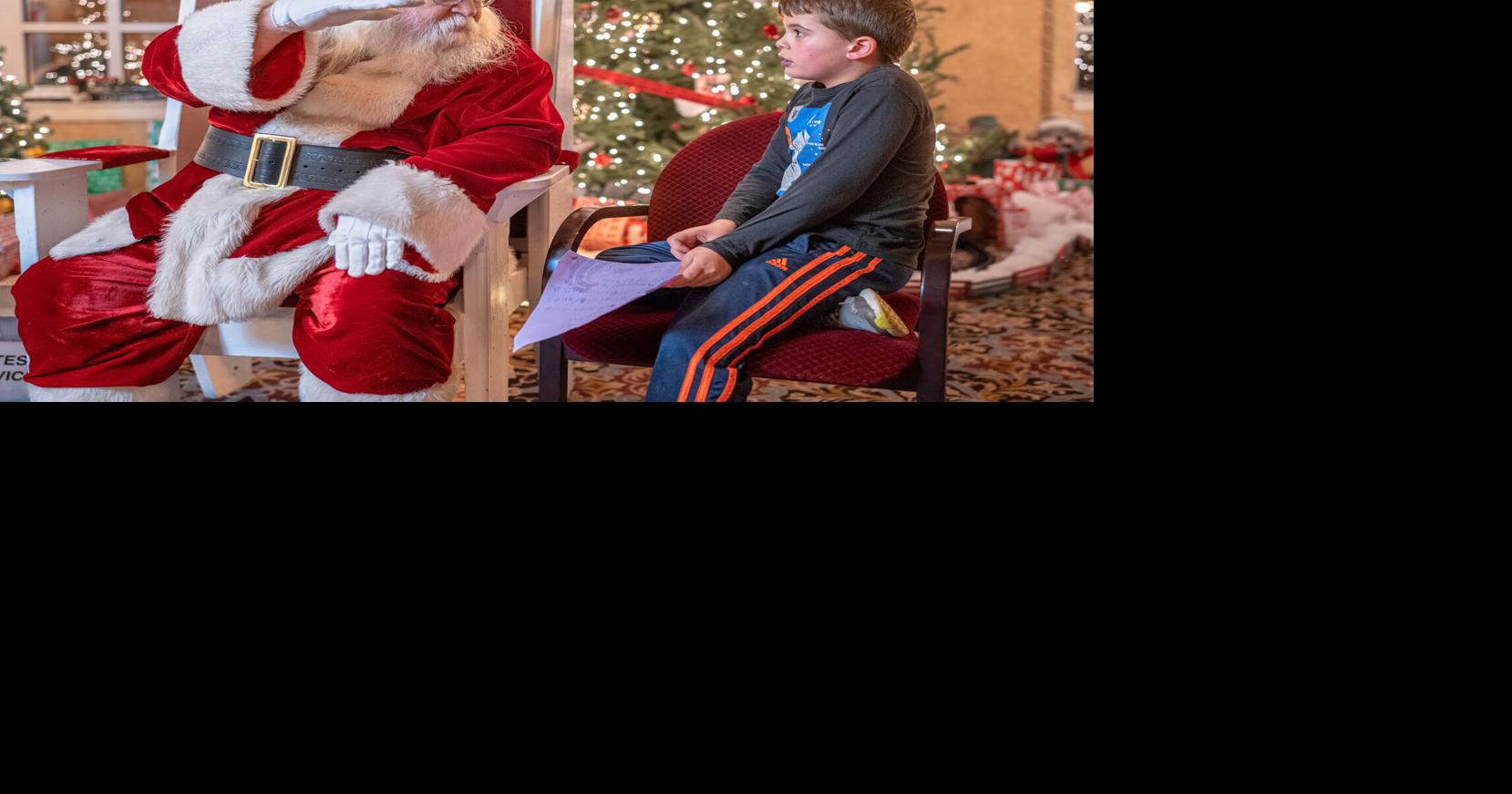 PHOTO GALLERY: Visiting Santa at the Virginia Theatre | Multimedia ...