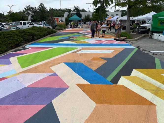 UPDATE: Market mural complete | Arts & Entertainment | news-gazette.com