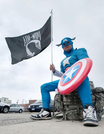 'Captain America' walking for veterans' groups | News | news-gazette.com