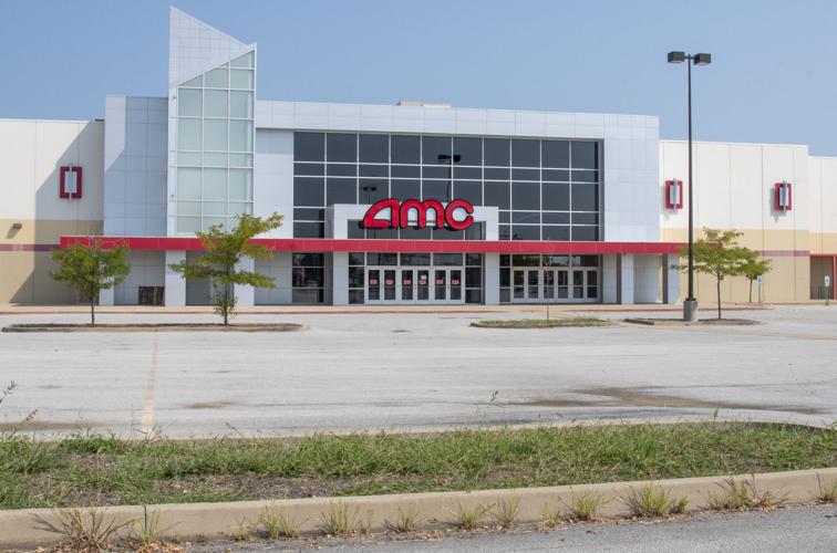 Lights, camera, action at AMC Champaign 13; Savoy 16 still empty ...