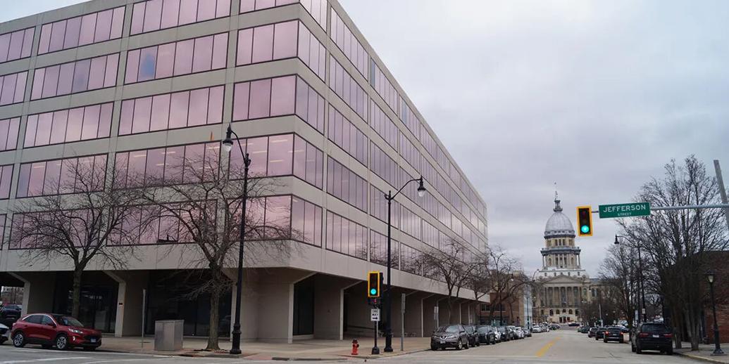 Capitol News Illinois | State education board OKs $10.9B budget request ...