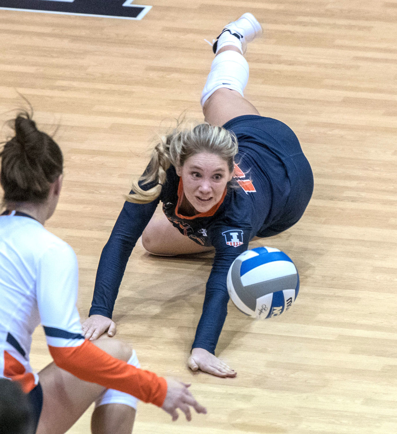 Versatility a vital advantage for Illini volleyball on tournament run Illini sports news news gazette