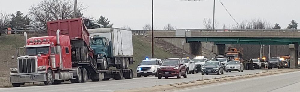 Accident damages I-74 bridge in Mahomet | Courts-police-fire | news ...