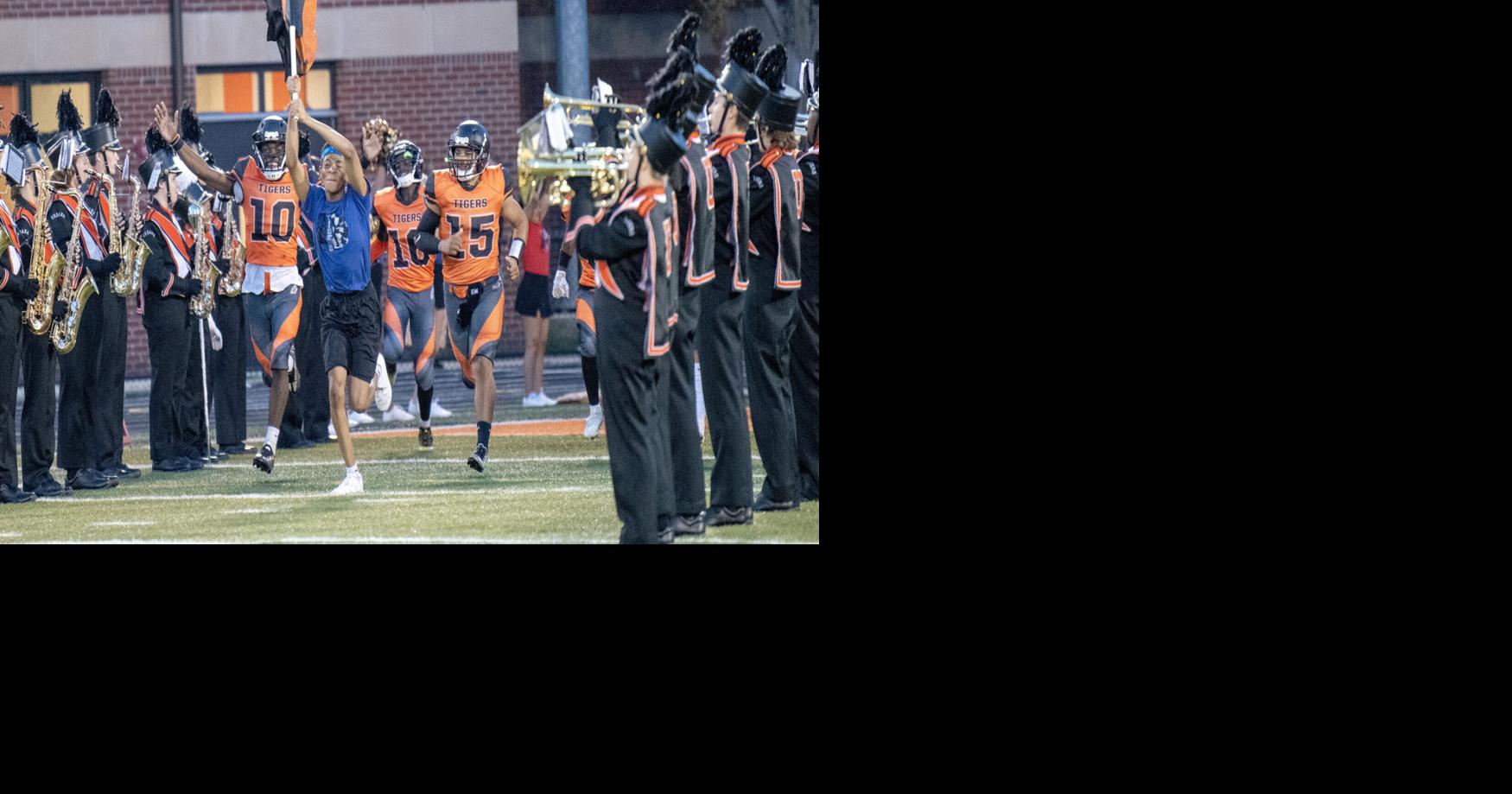 C-U Marching Showcase: 'Best thing ... is community' | Arts ...