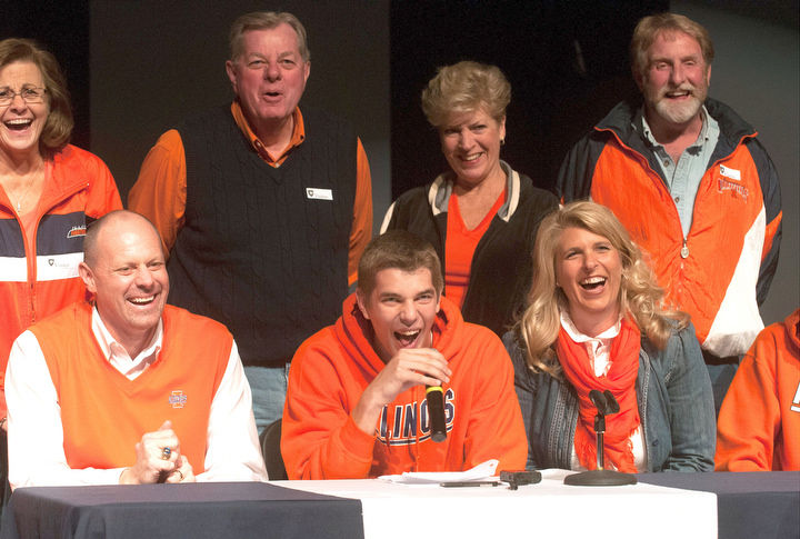 UI Men's Basketball: Michael Finke Signs | Illini sports news | news ...