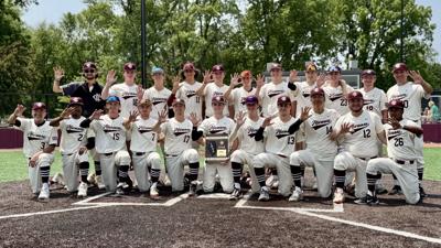 Maroons leave no doubt in regional title blowout | Sports | news ...