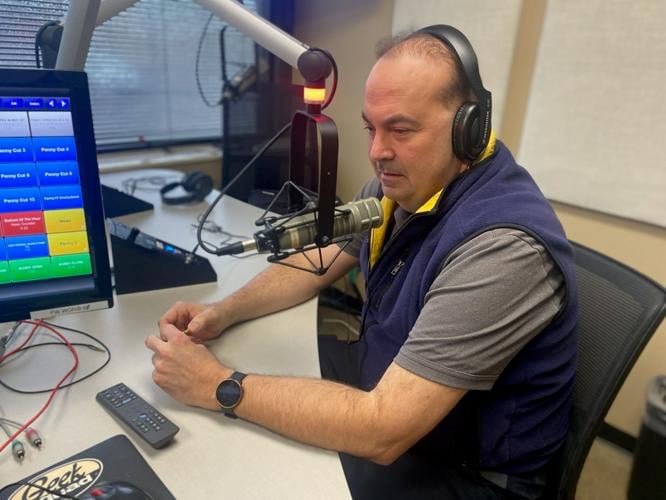 One-word answers: 40 community members weigh in on sheriffs' stance on ...