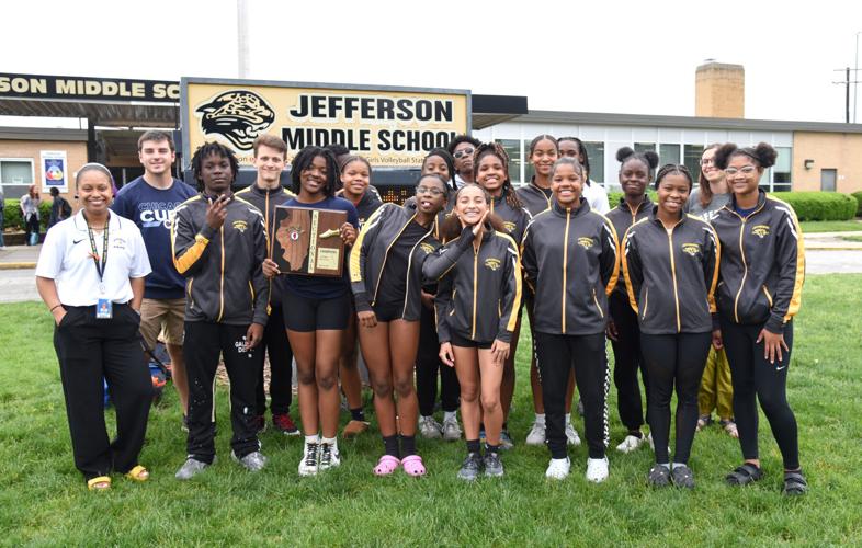 Champaign school's history-making girls' track team 'pretty awesome ...